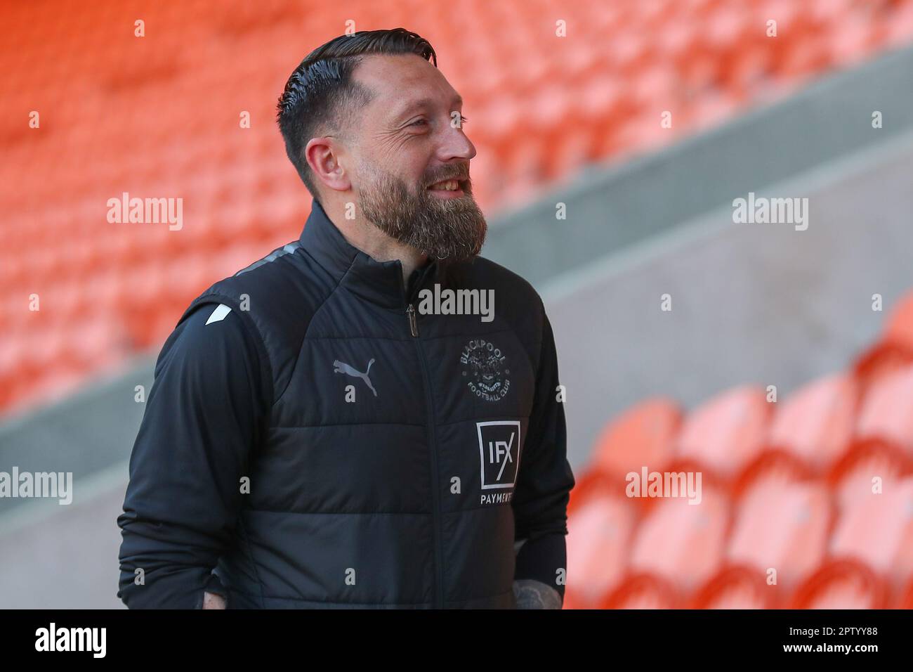 Stephen Dobbie interim head coach of Blackpool arrives ahead of the Sky ...