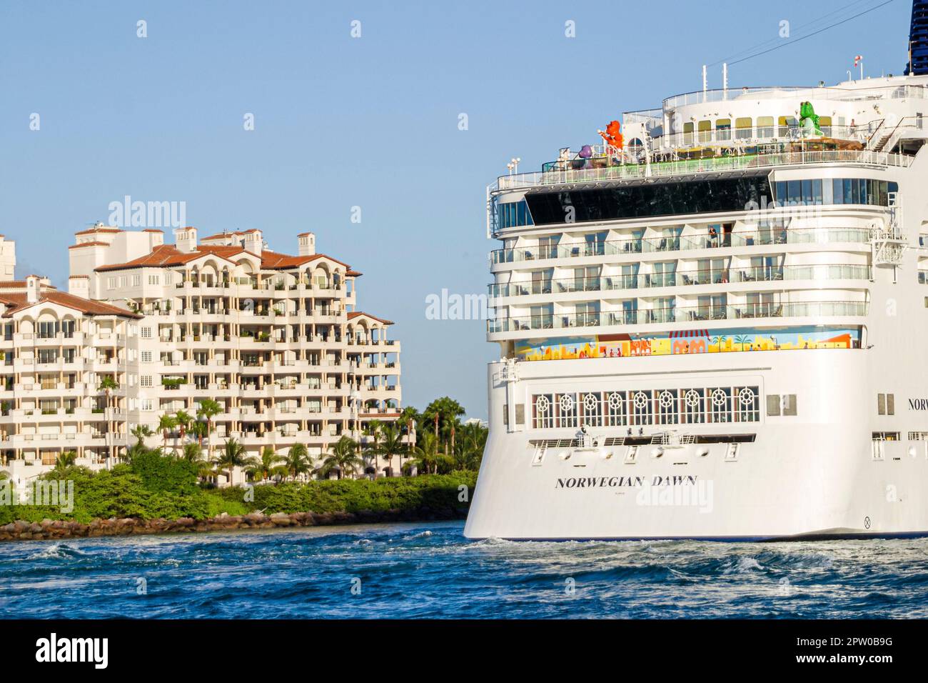 Miami Beach Florida,cruise ship,passenger boat,vessel,boat ...