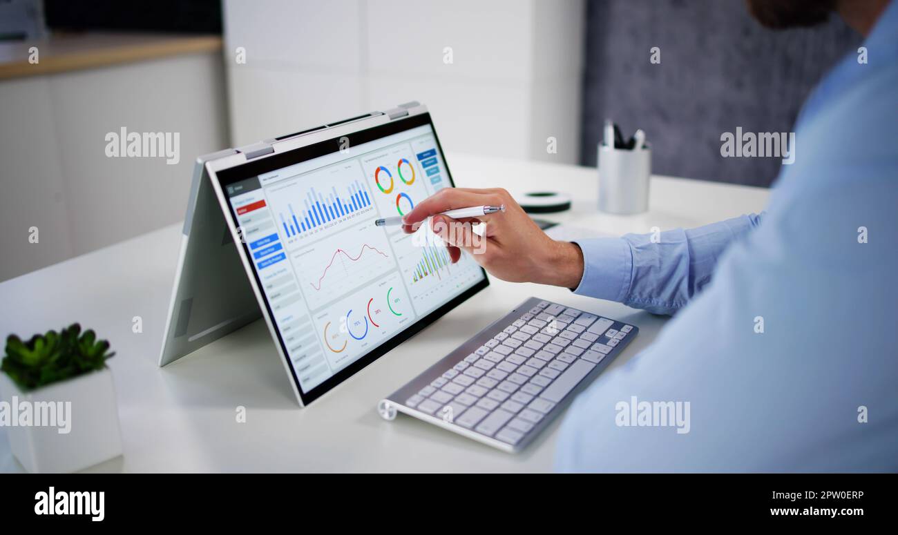 Data Analyst Using Data Analytics KPI Dashboard Stock Photo - Alamy