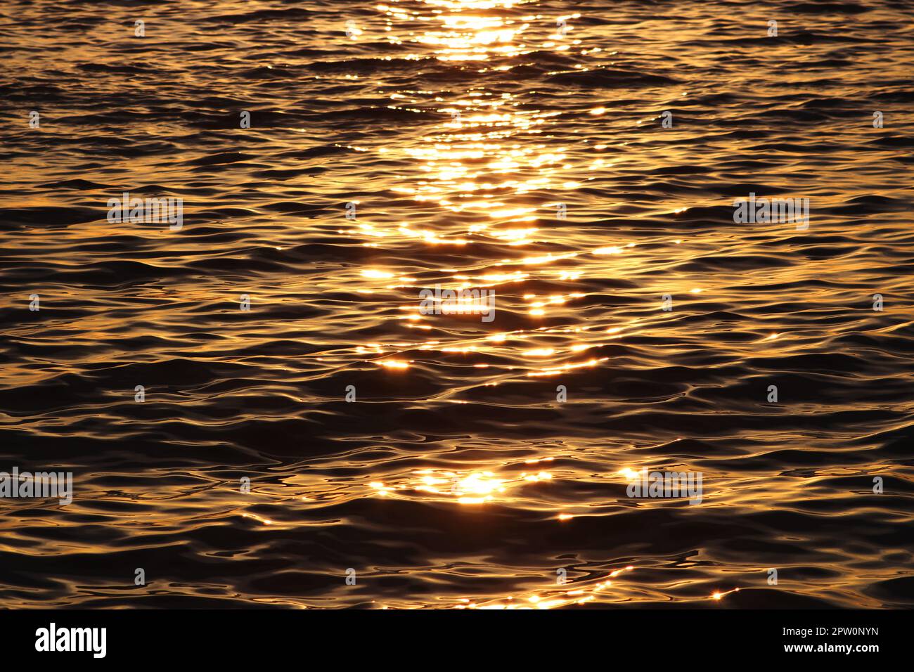 Golden water texture hi-res stock photography and images - Alamy