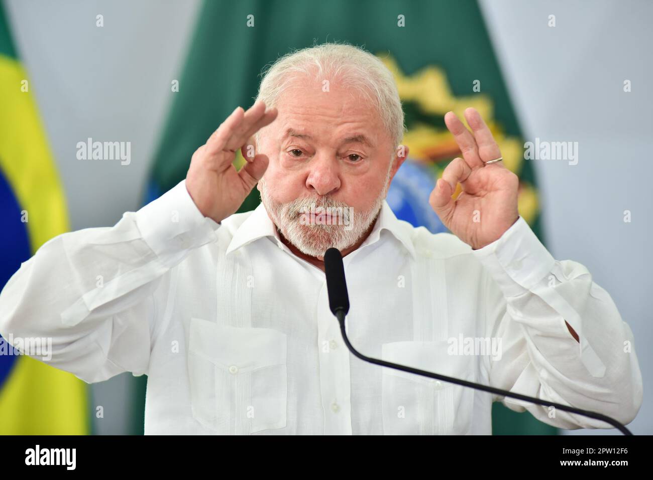 BRASÍLIA, DF - 28.04.2023: LULA REAJUSTA SALÁRIOS SERVIDORES FEDERAIS ...