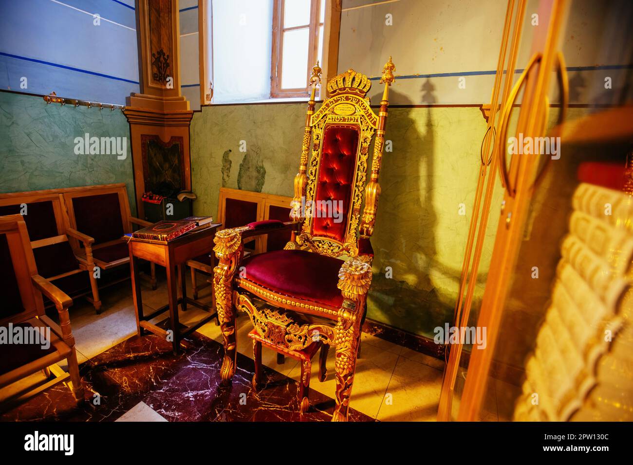 Throne of the prophet Elijah in synagogue. Chair for circumcision Stock ...