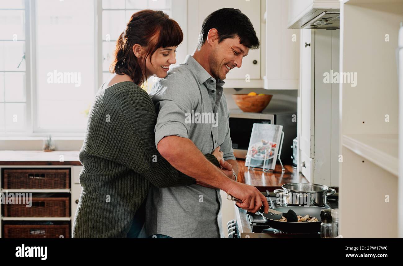 Who cooks for you all hi-res stock photography and images - Alamy
