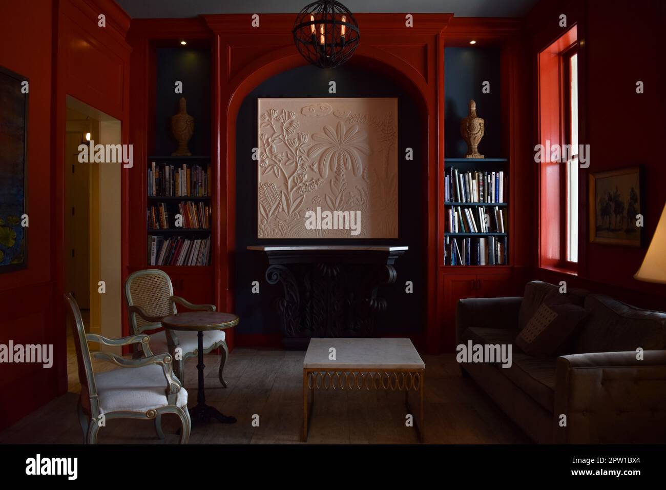 Interior design shelves hi-res stock photography and images - Alamy