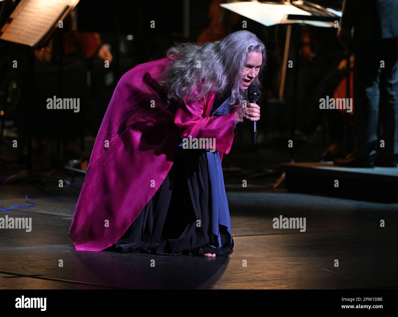 Natalie merchant singer hi-res stock photography and images - Alamy