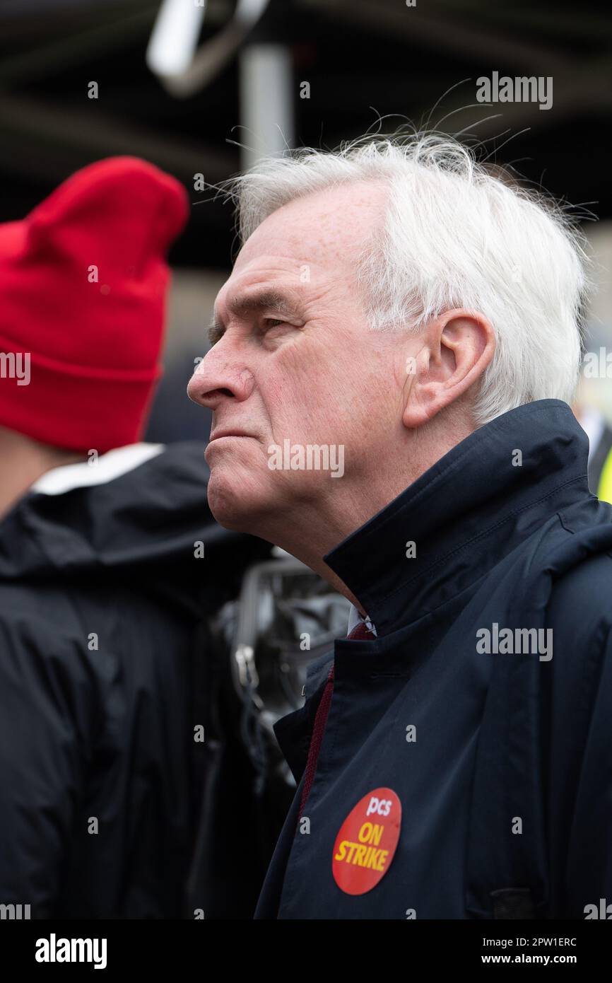 Maureen mcdonnell hi-res stock photography and images - Alamy