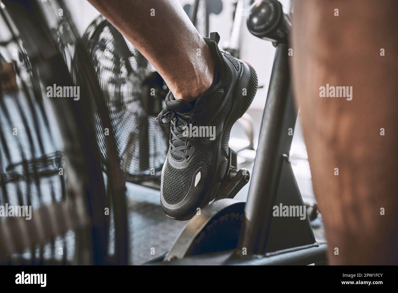 Exer cycle hi-res stock photography and images - Alamy