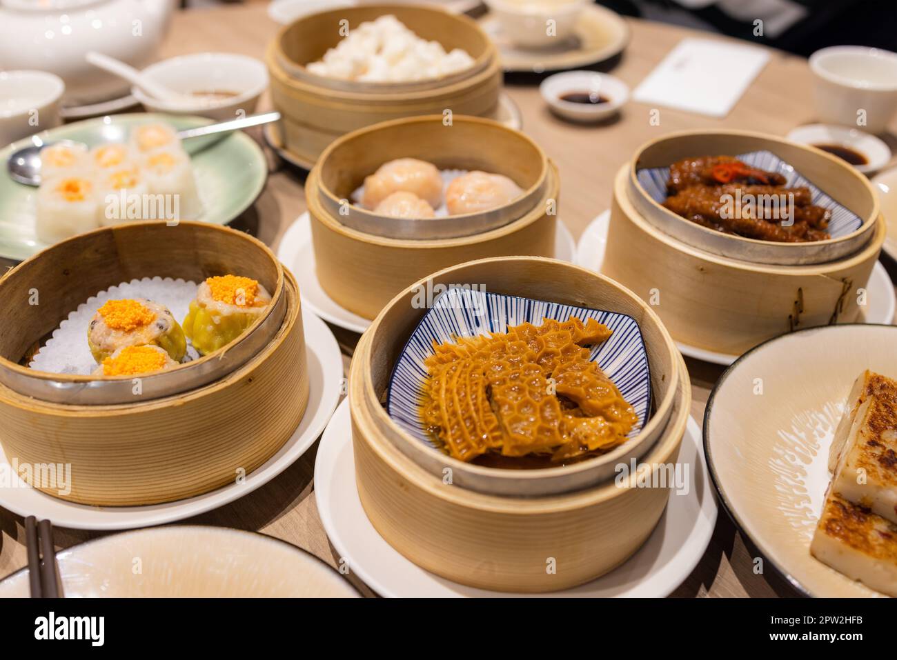 Chinese dim sum in restaurant Stock Photo - Alamy