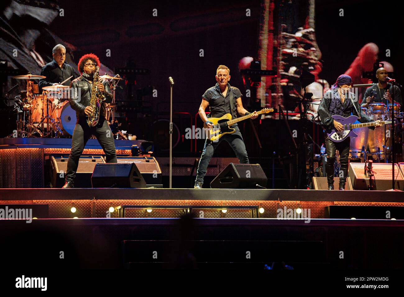 Singer Bruce Springsteen performs at Barcelona's Estadi Olímpic Lluís ...