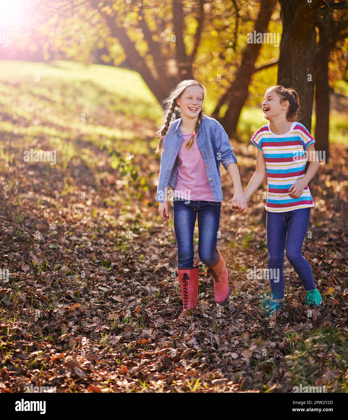 Tweens in nature hi-res stock photography and images - Alamy