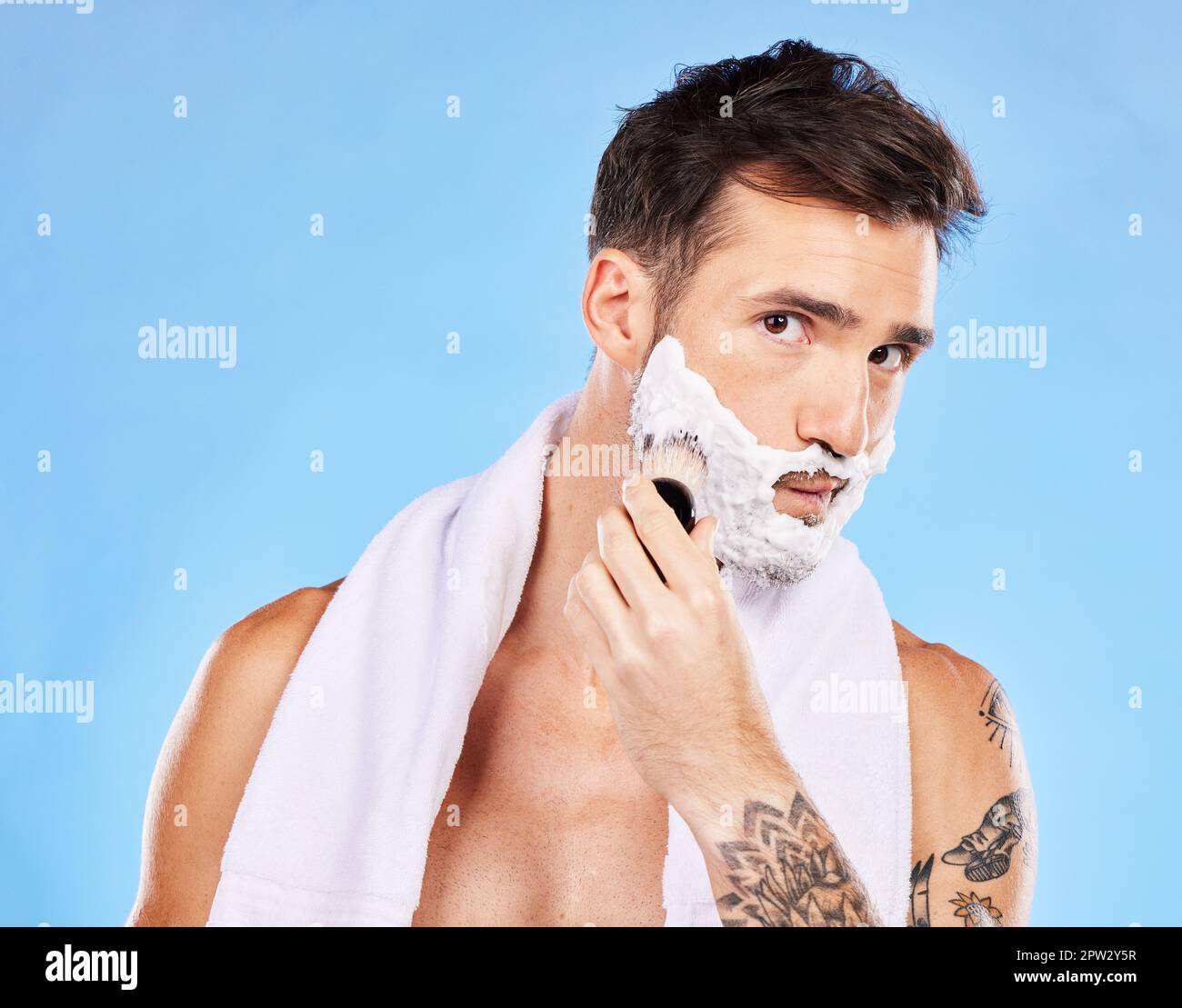 Cream head shave hi-res stock photography and images - Alamy