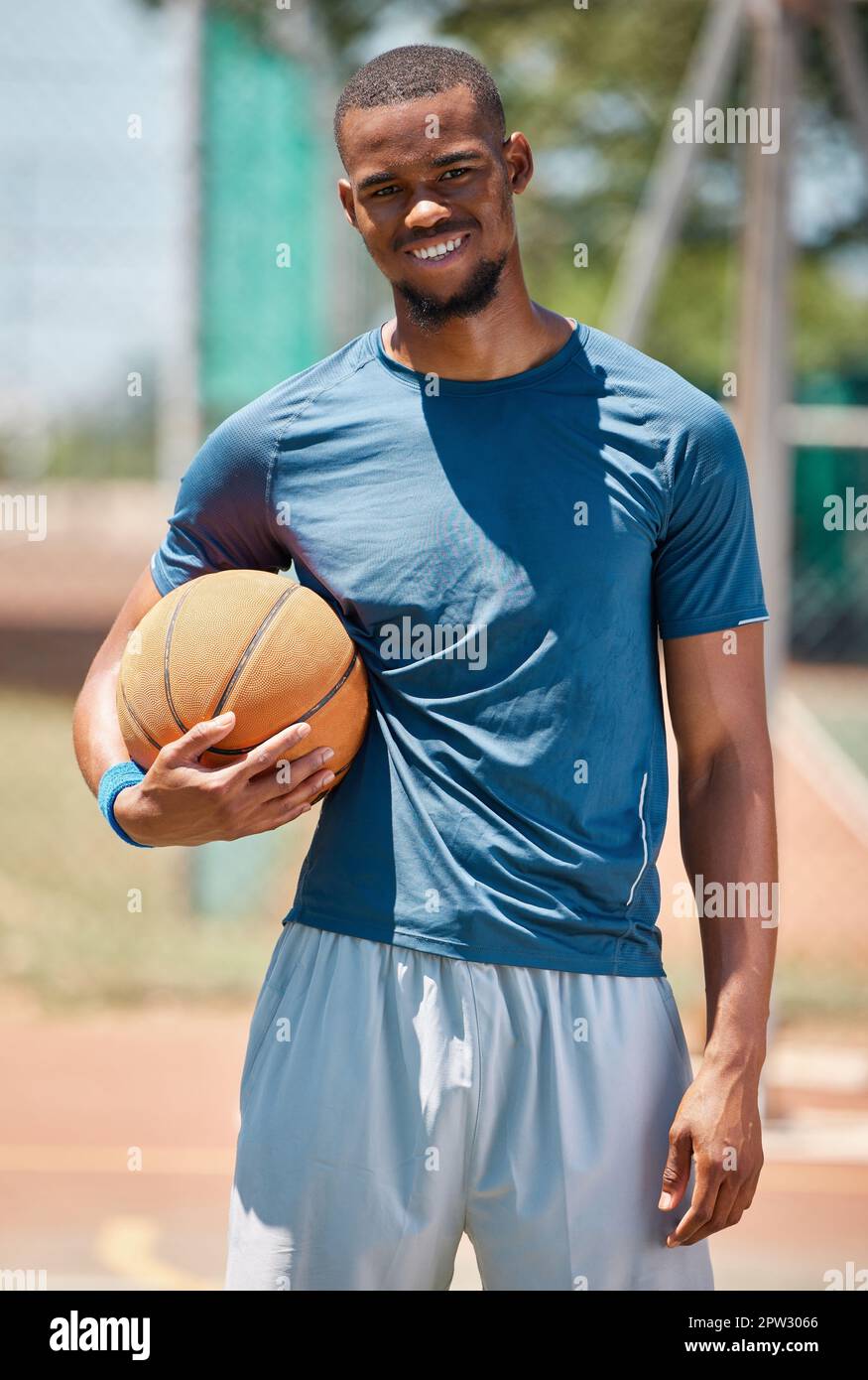 Professional basketbal hi-res stock photography and images - Alamy