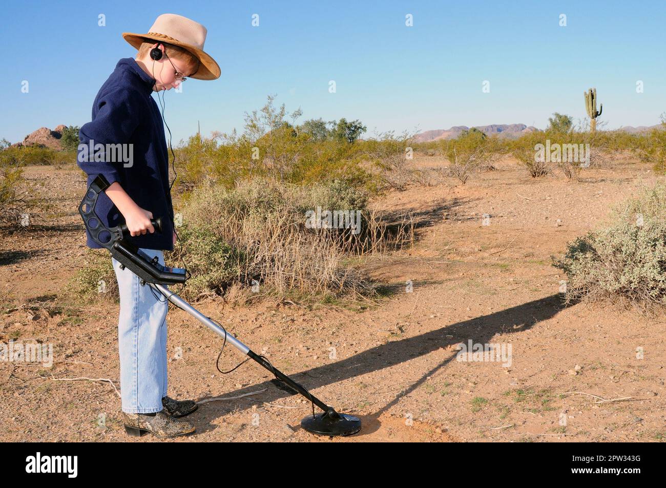 Hunting for treasure hi-res stock photography and images - Alamy