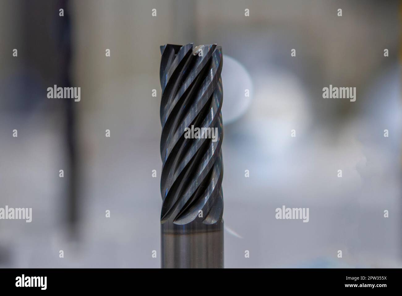 Sharp endmill hi-res stock photography and images - Alamy