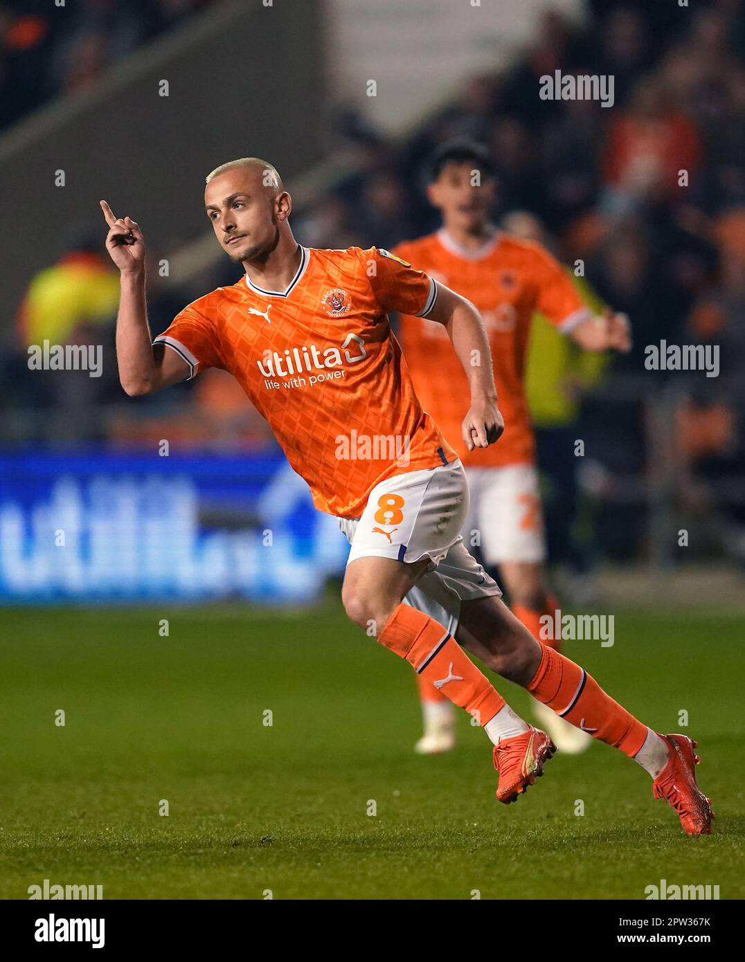 Lewis fiorini blackpool goal hi-res stock photography and images - Alamy