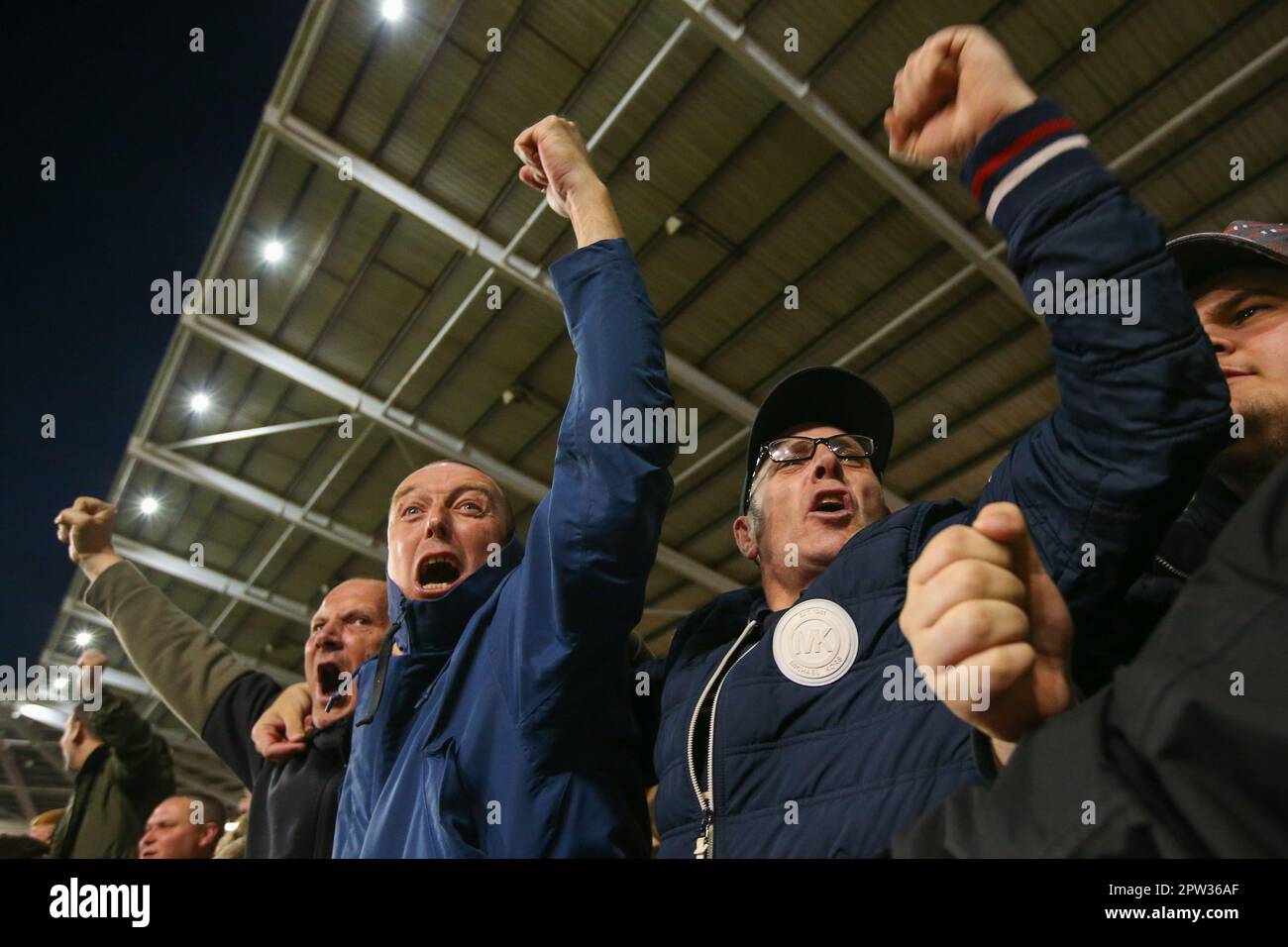Lewis fiorini blackpool goal hi-res stock photography and images - Alamy