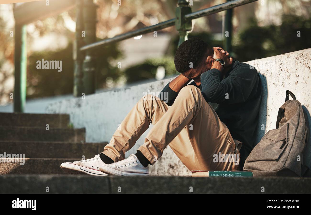 Exam result sad hi-res stock photography and images - Alamy