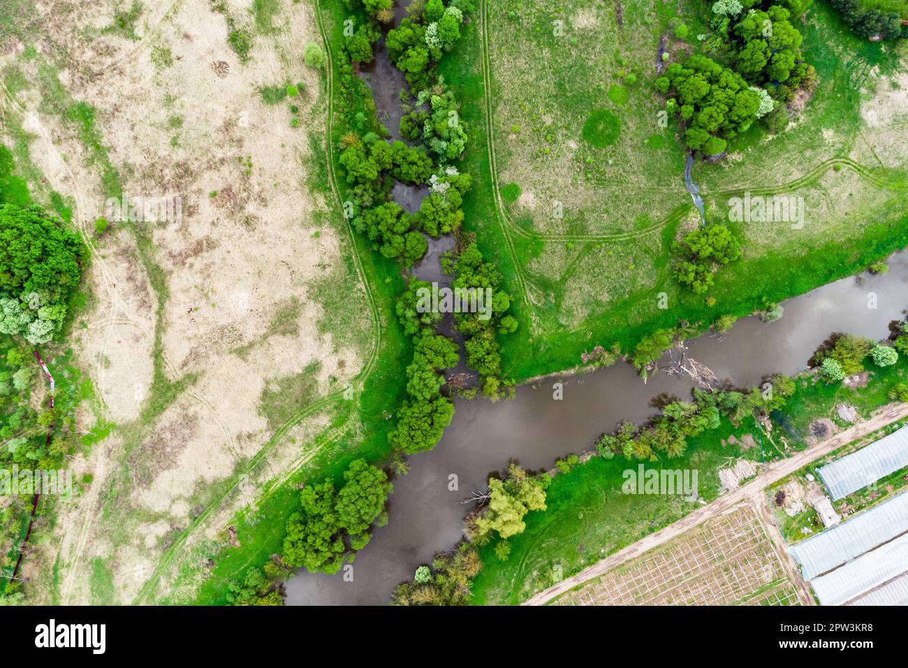 The mouth of the Luzha River, the place where it flows into the Protva ...