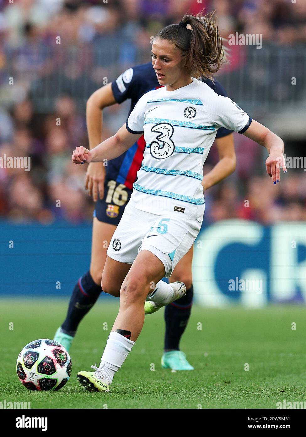 BRCELONA, SPAIN - APRIL 27: Eve Perisset of Chelsea FC Women in action ...