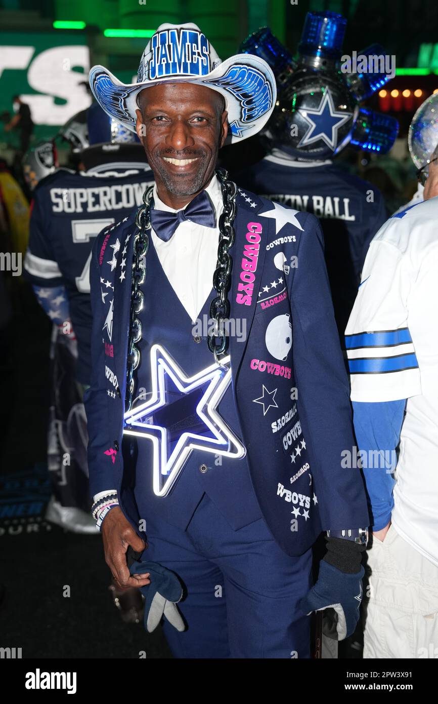 The suitman hi-res stock photography and images - Alamy