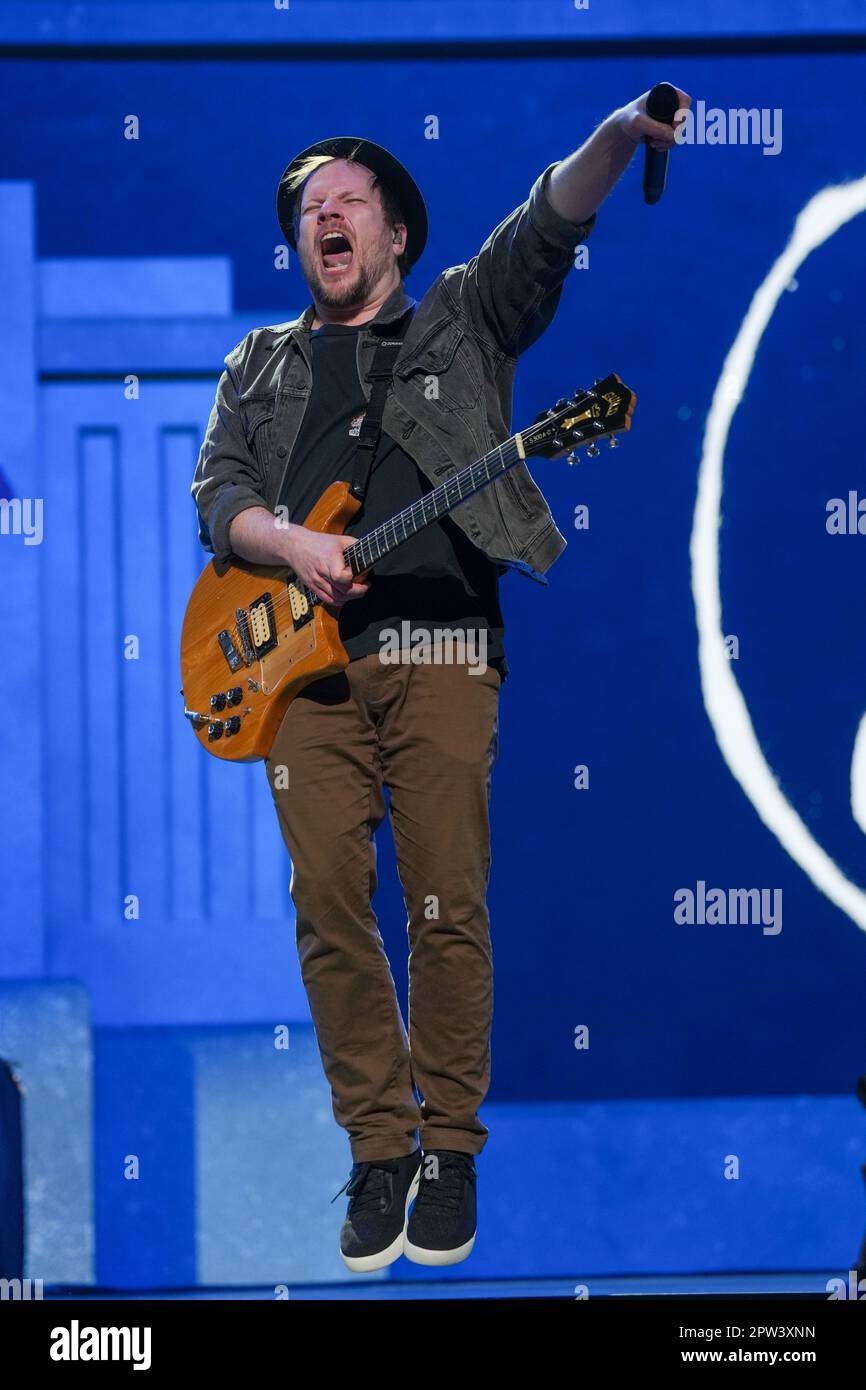 Patrick stump hi-res stock photography and images - Alamy