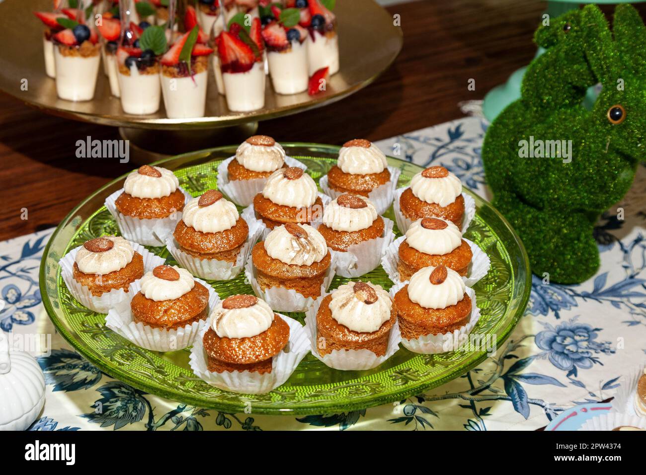 Social Event; Individual Presentation Of Sweets And Desserts For Party ...
