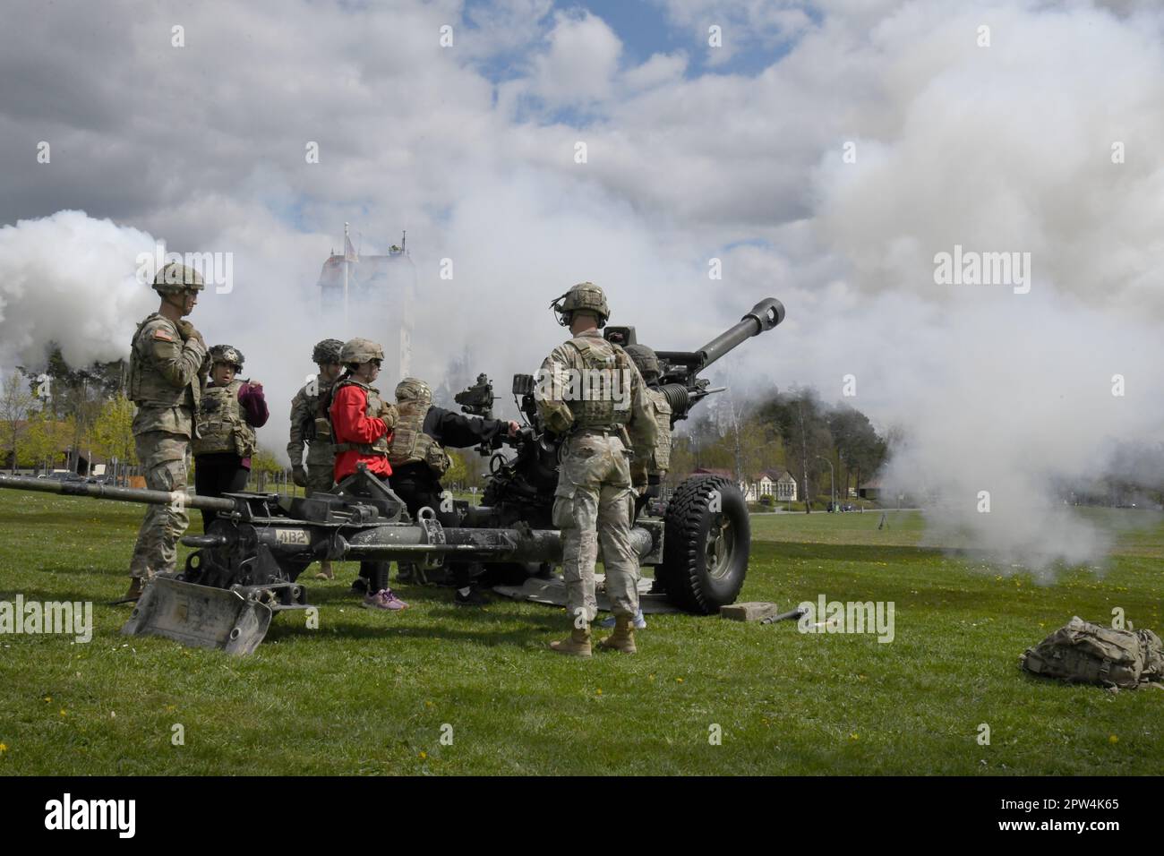 M119a3 howitzer hi-res stock photography and images - Alamy