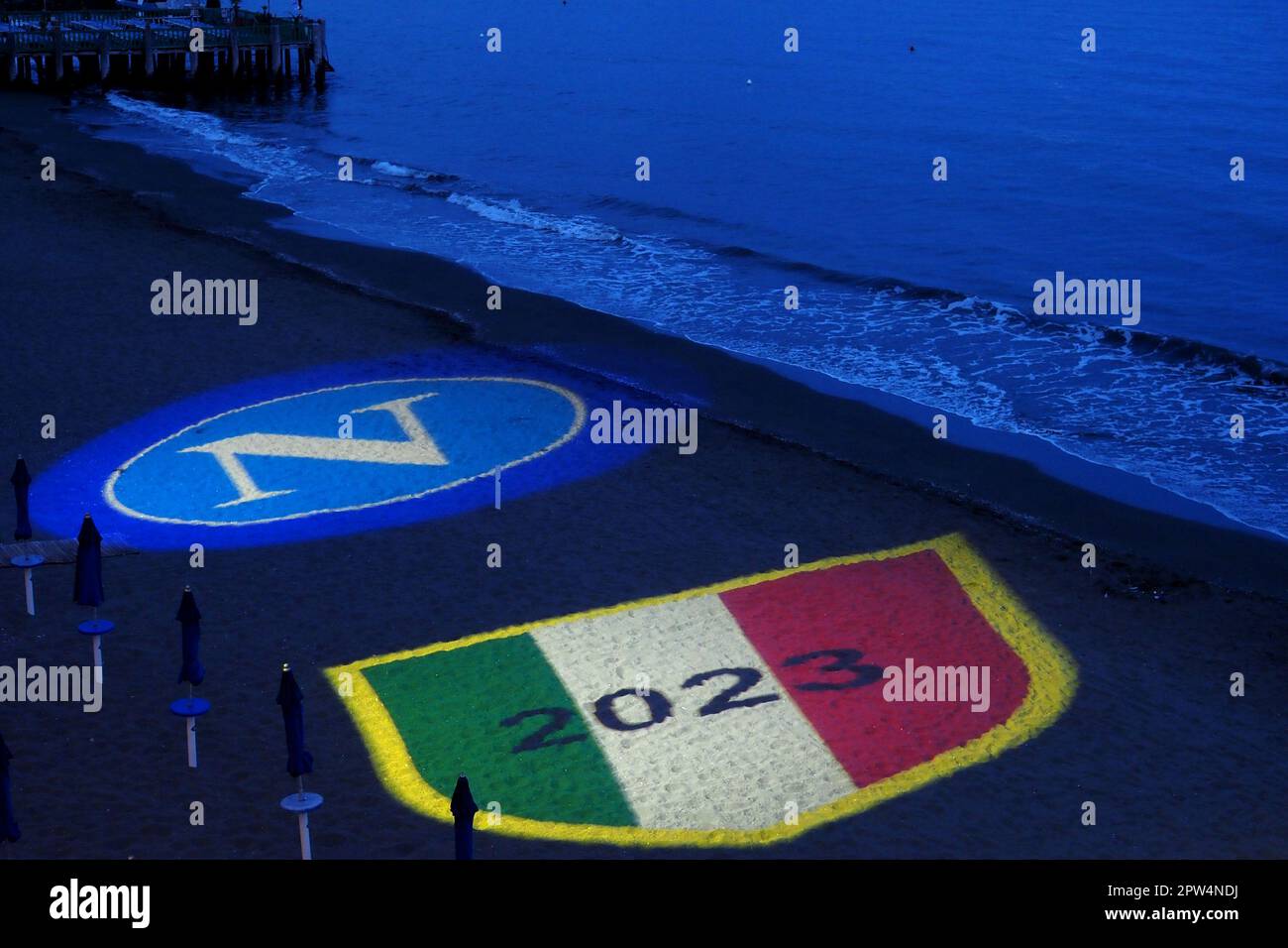 Napoli, Italy. 28th Apr, 2023. Projection on the Posillipo beach of the ...