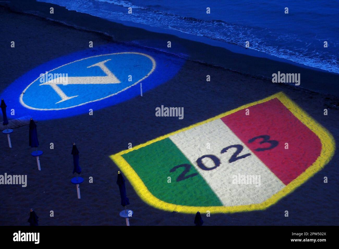 Napoli, Italy. 28th Apr, 2023. Projection on the Posillipo beach of the ...