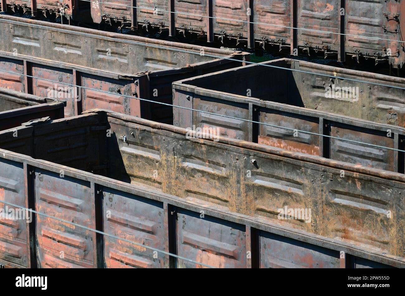 Open top rail car hi-res stock photography and images - Alamy