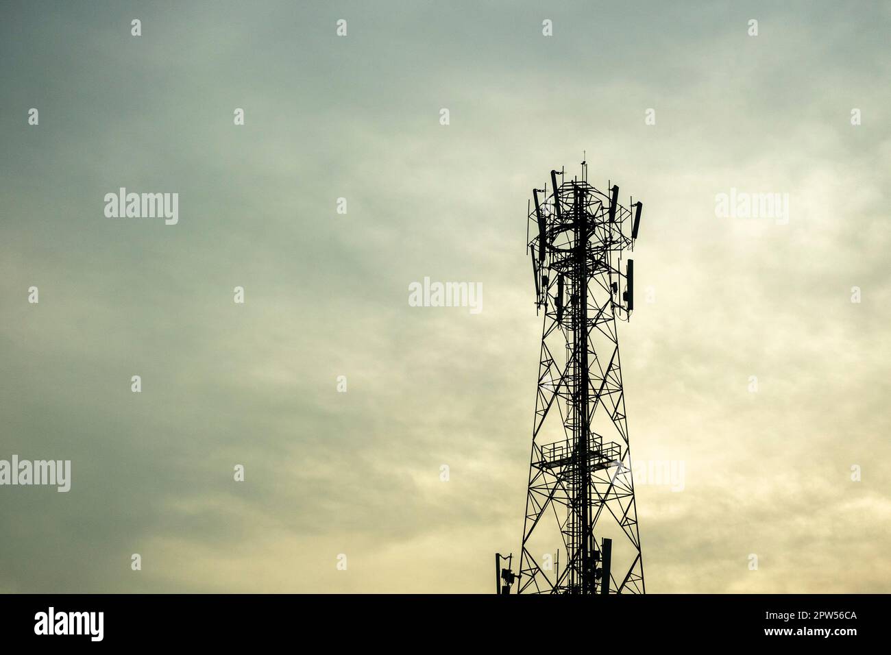 Mobile phone communication tower transmission signal leash Stock Photo ...