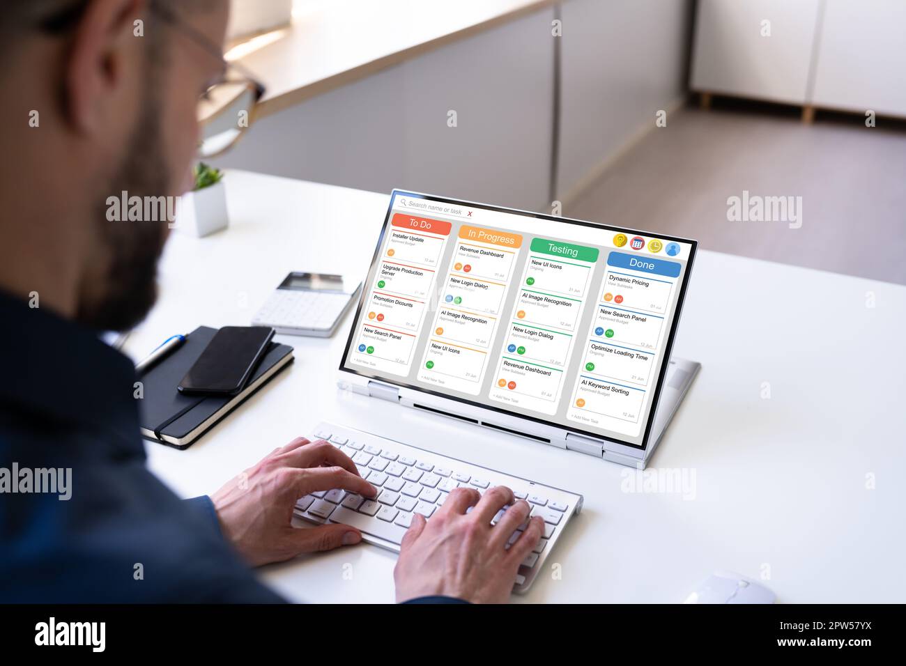 Hybrid projects hi-res stock photography and images - Alamy