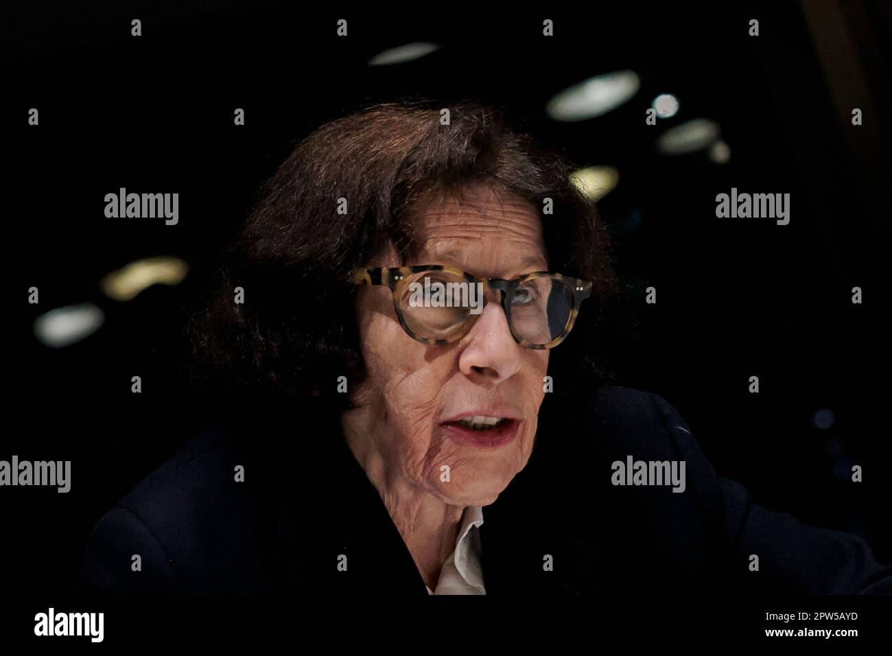 Berlin, Germany. 28th Apr, 2023. U.S. author Fran Lebowitz signs a book ...
