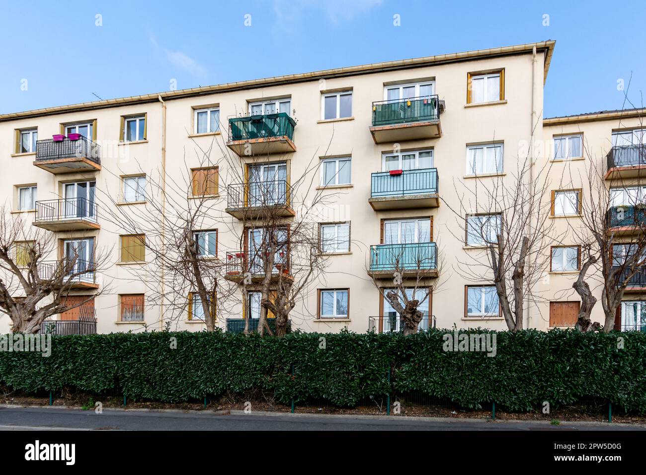 Building from the 60s Stock Photo - Alamy