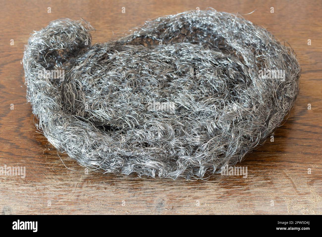 Straw pots hi-res stock photography and images - Alamy