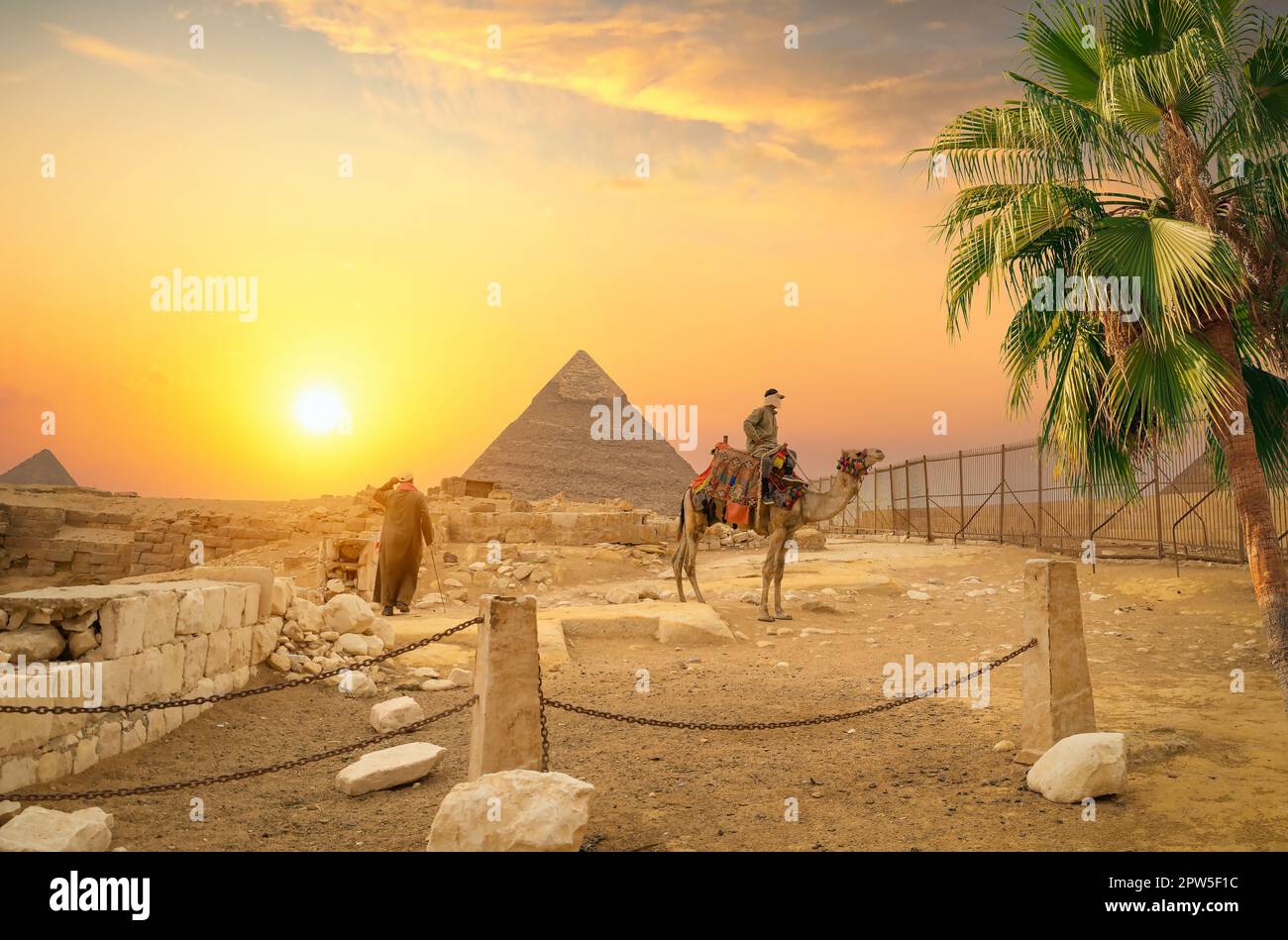 Sandy desert in Egypt at the sunset Stock Photo - Alamy