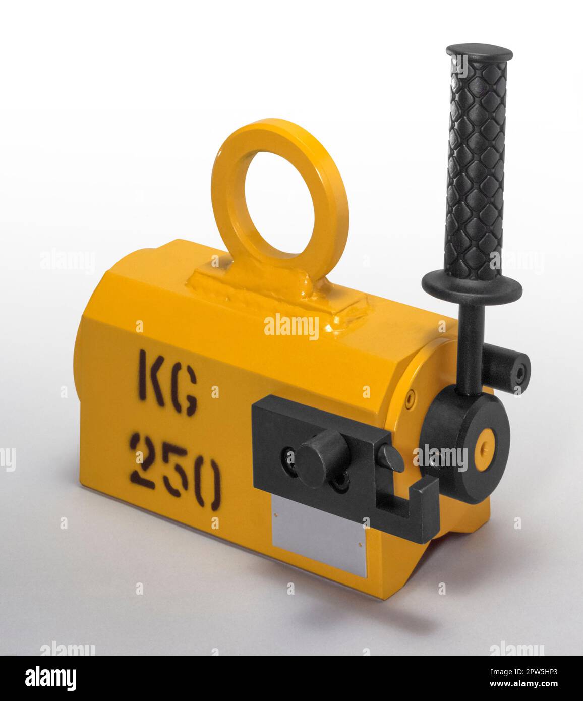 Magnet lifting permanent hi-res stock photography and images - Alamy