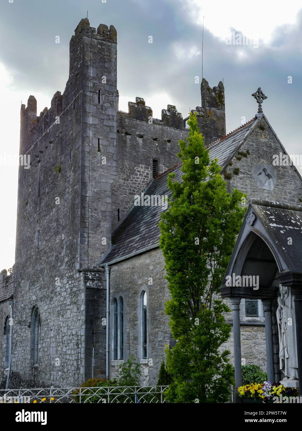 Holy trinity abbey church adare hi-res stock photography and images - Alamy
