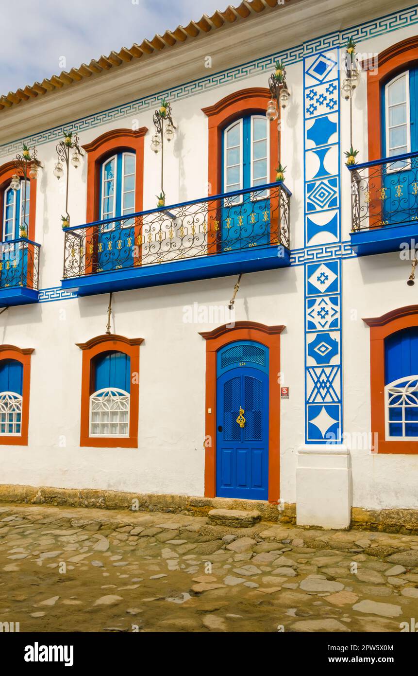Geometric facades of Masonic influence. Houses, Portuguese-based ...