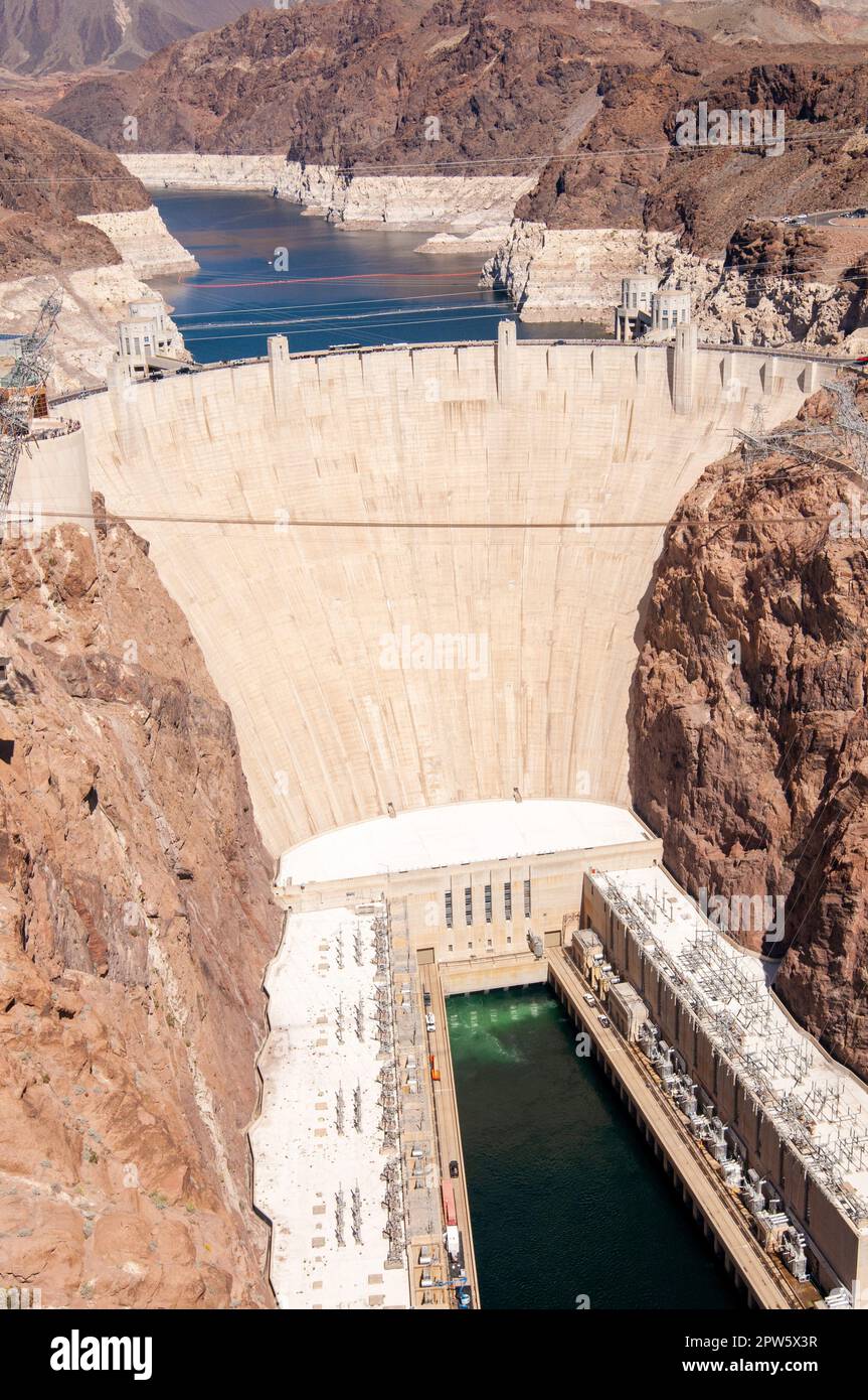 Hoover Dam on the Colorado River spanning the Nevada- Arizona boarder ...