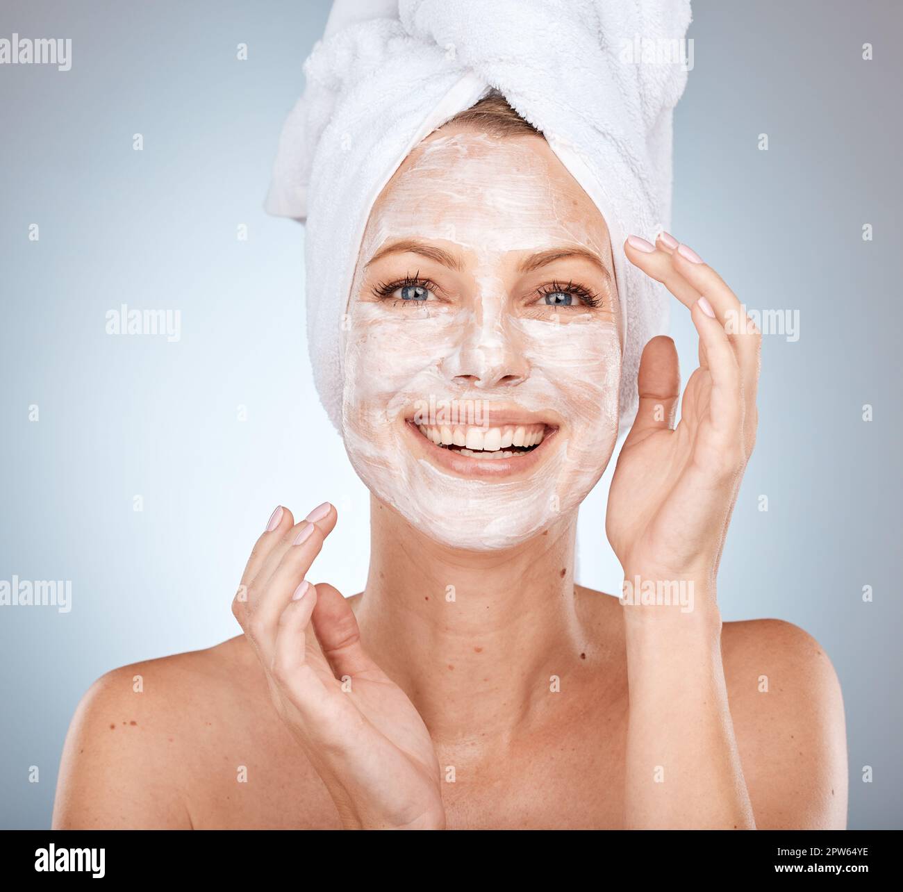 Aesthetic cleaning products hi-res stock photography and images - Alamy