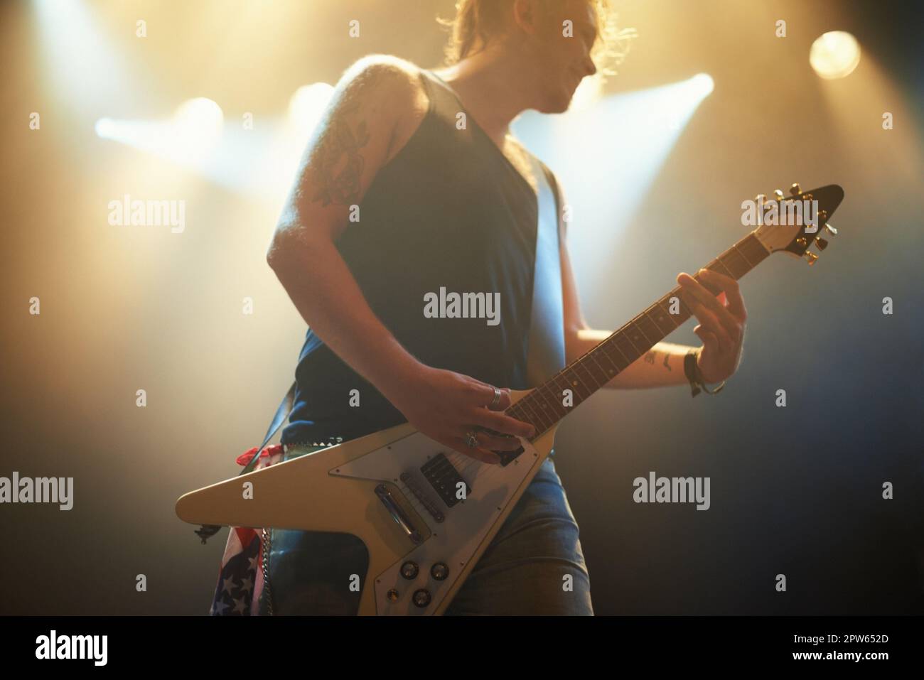Hitting notes hi-res stock photography and images - Alamy