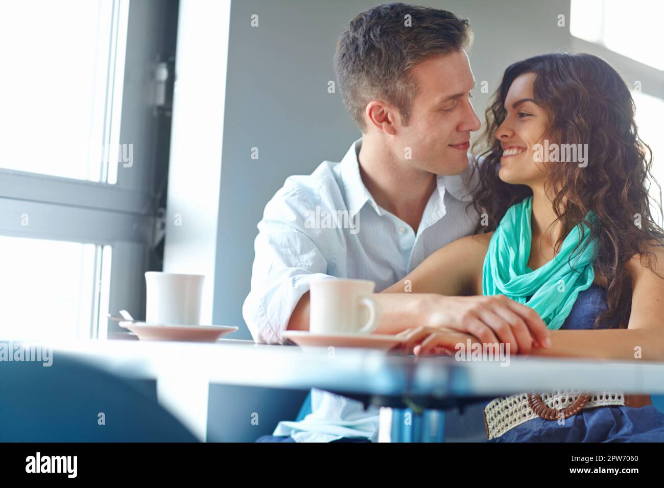 Couple first date drinks hi-res stock photography and images - Alamy