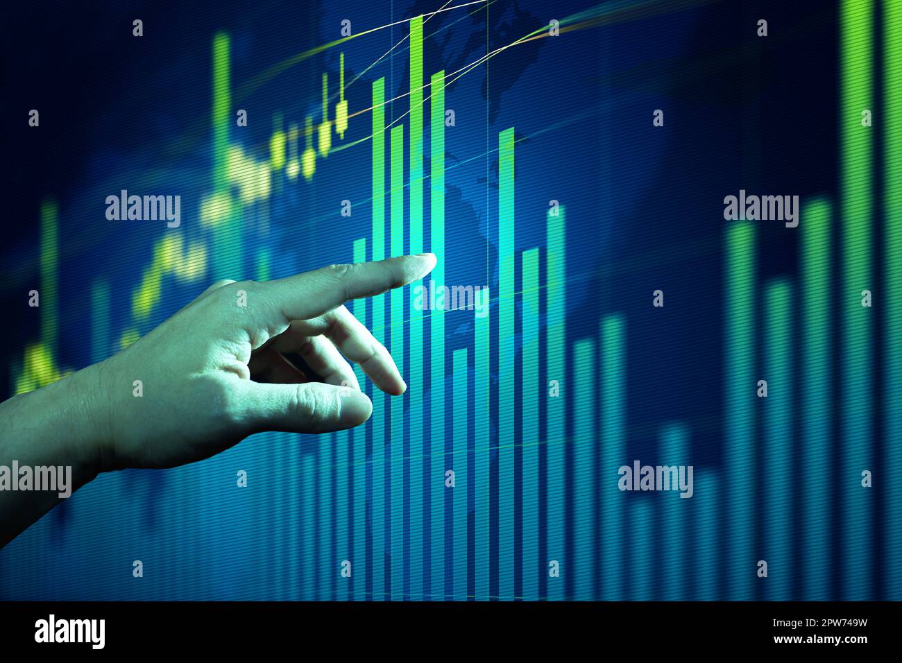 Economic diagrams and stock charts hi-res stock photography and images ...