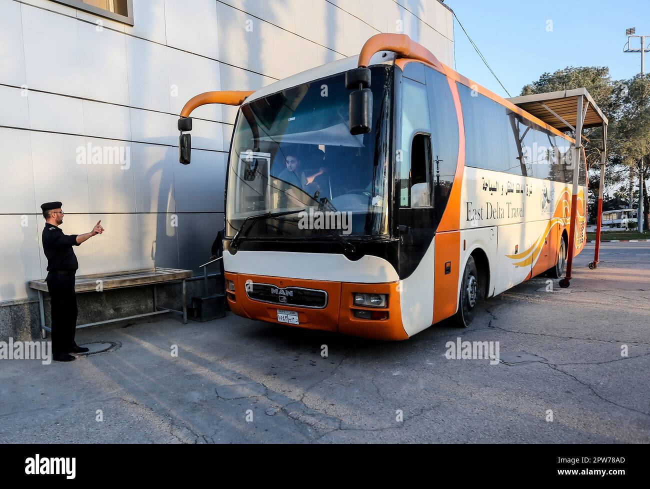 Gaza, Palestine. 28th Apr, 2023. A bus carrying Palestinians who were ...