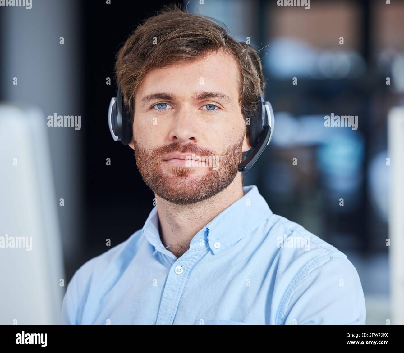 Customer advisory service hi-res stock photography and images - Alamy