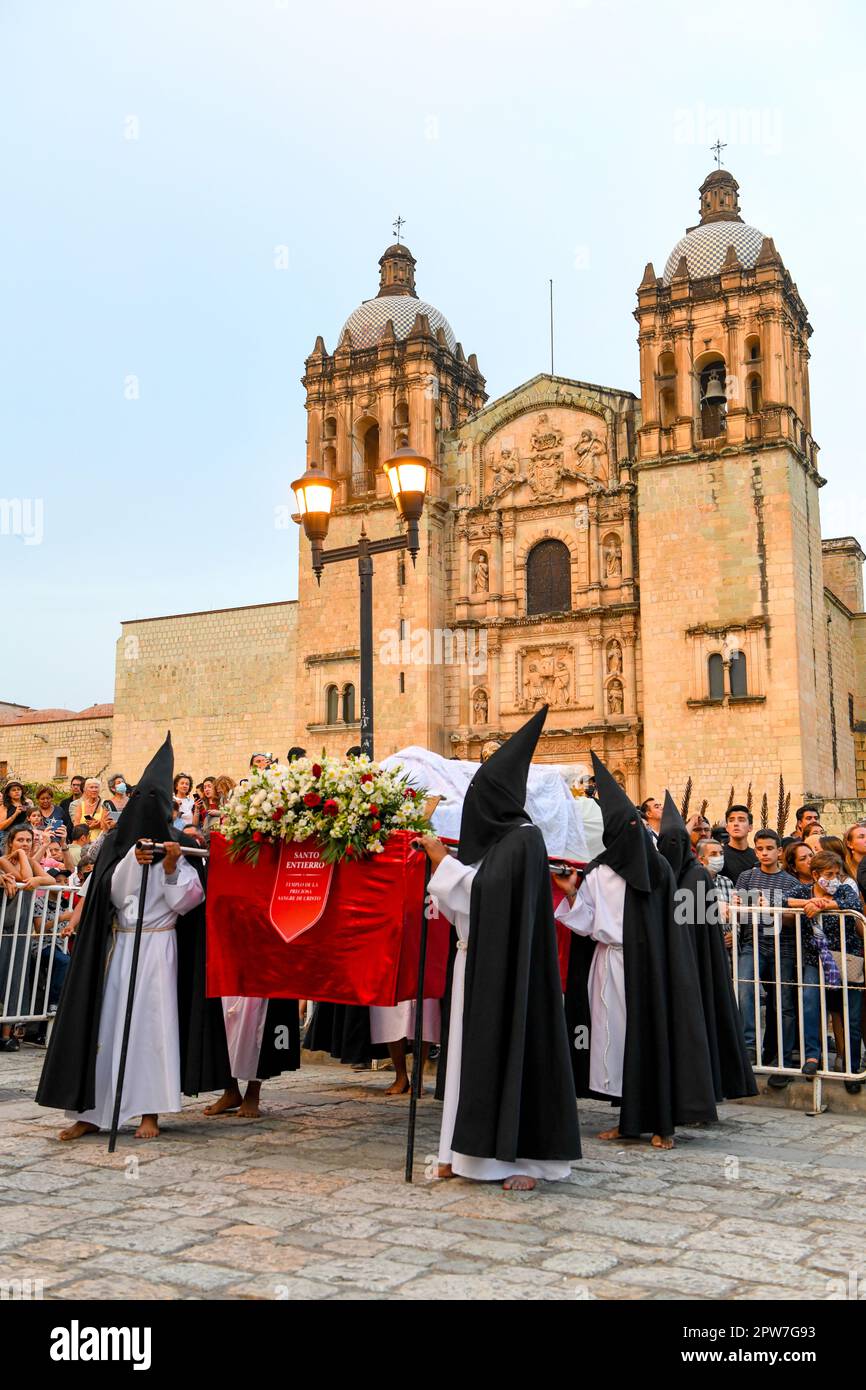 Easter mexico religious parade hi-res stock photography and images - Alamy