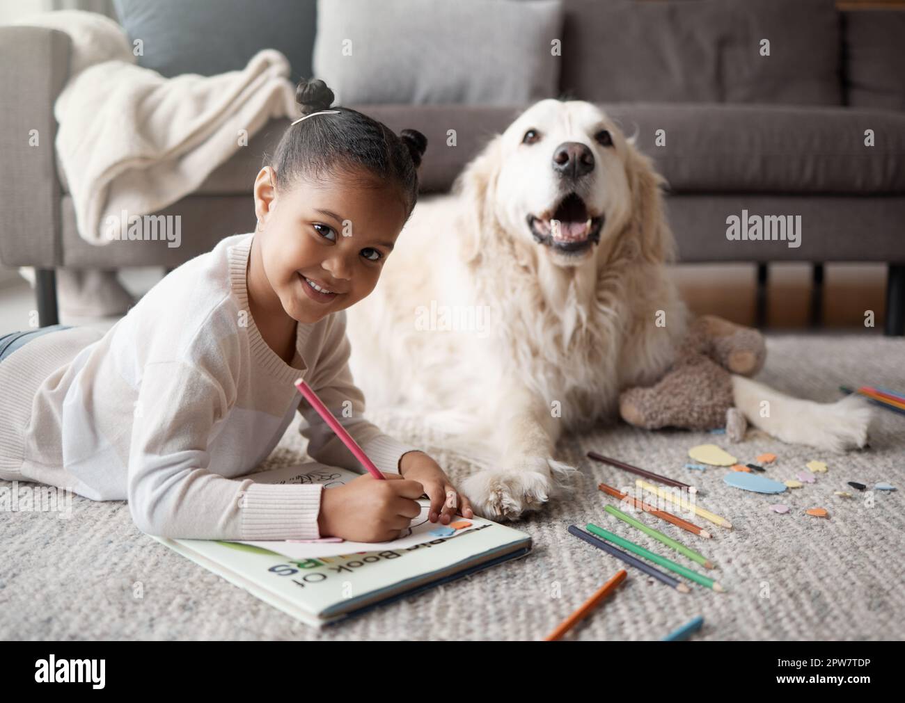 Child colouring hi-res stock photography and images - Alamy