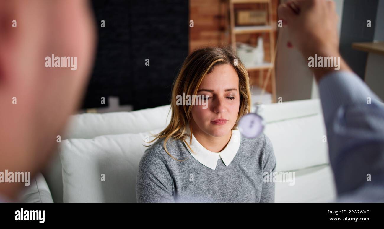 Hypnotize woman hi-res stock photography and images - Alamy