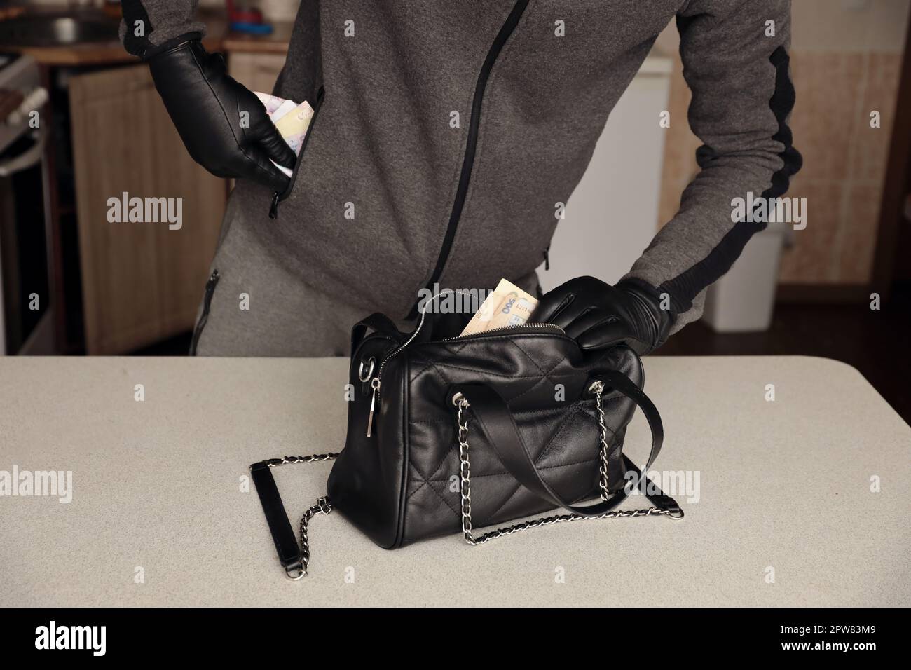 Outlaw women hi-res stock photography and images - Alamy